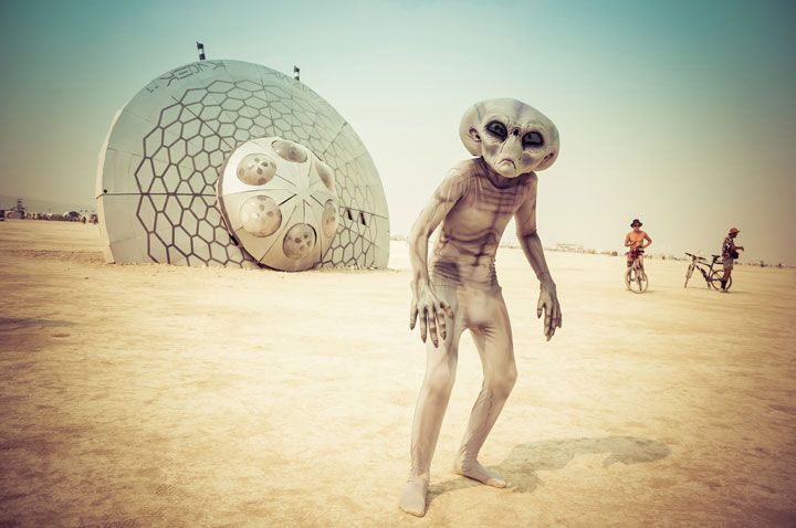50 Crazy Moments From The Famous Burning Man Festival Of Nevada Photo