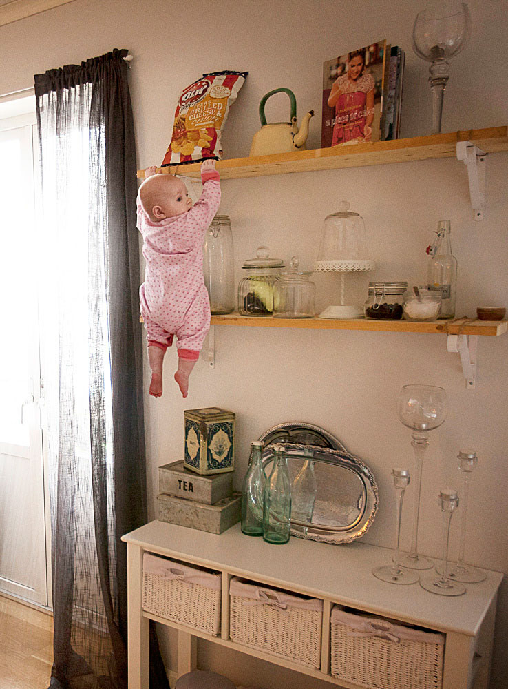 Baby Hanging By A Rack | TechnoCrazed