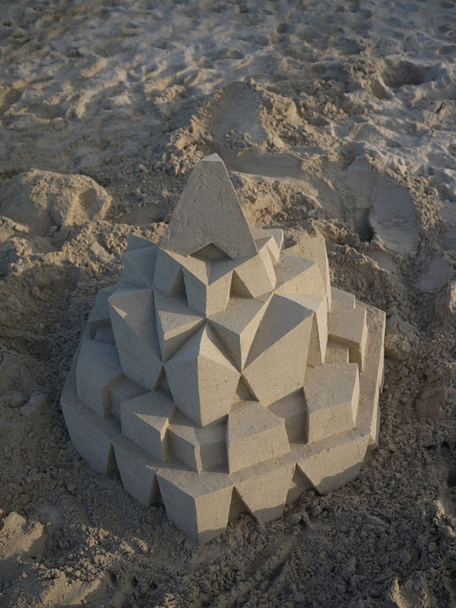Geometric-Sand-Castles-As-True-Architectural-Masterpieces-111 ...
