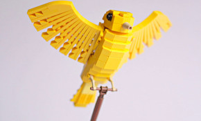 Amazing Bird Models Made Using Simple LEGO Bricks