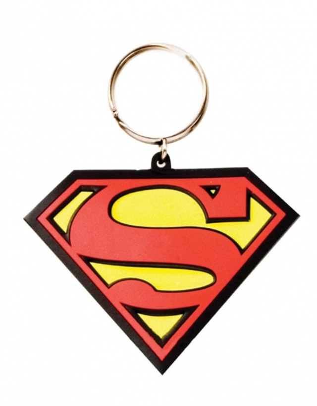 15 Awesome Keychains To Show Your Geek Passion
