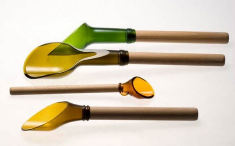 29 Ideas To Help You Recycle Your Glass Bottles Cleverly