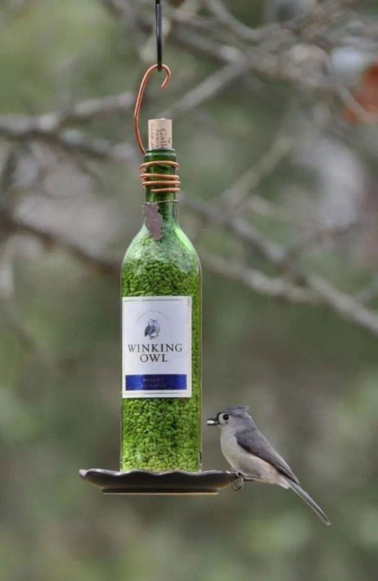 29 Ideas To Help You Recycle Your Glass Bottles Cleverly